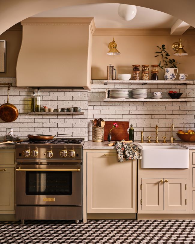 Industry pros weigh in on what’s in—and what’s out—for 2026 - TileLetter